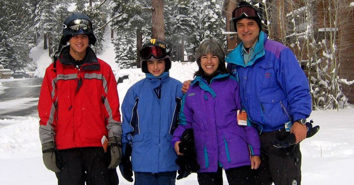 Orthopedic Doctor Mixes Love of Sports and Medicine - Scripps Health