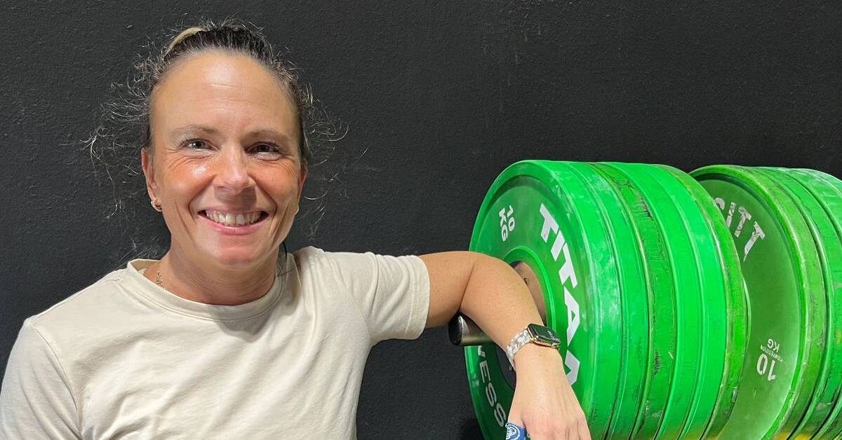Weightlifting Nurse Back to Competing After Surgery - Scripps Health