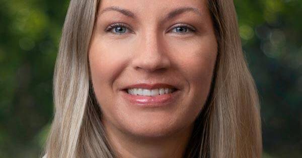 Dr. Jennifer Park - Internist - Scripps Health